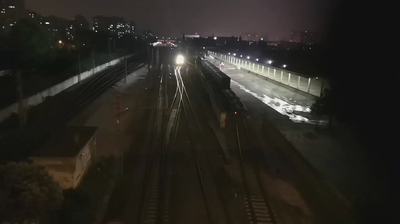 K62次列车滁州北站发车。上局宁东段HXD3C牵引