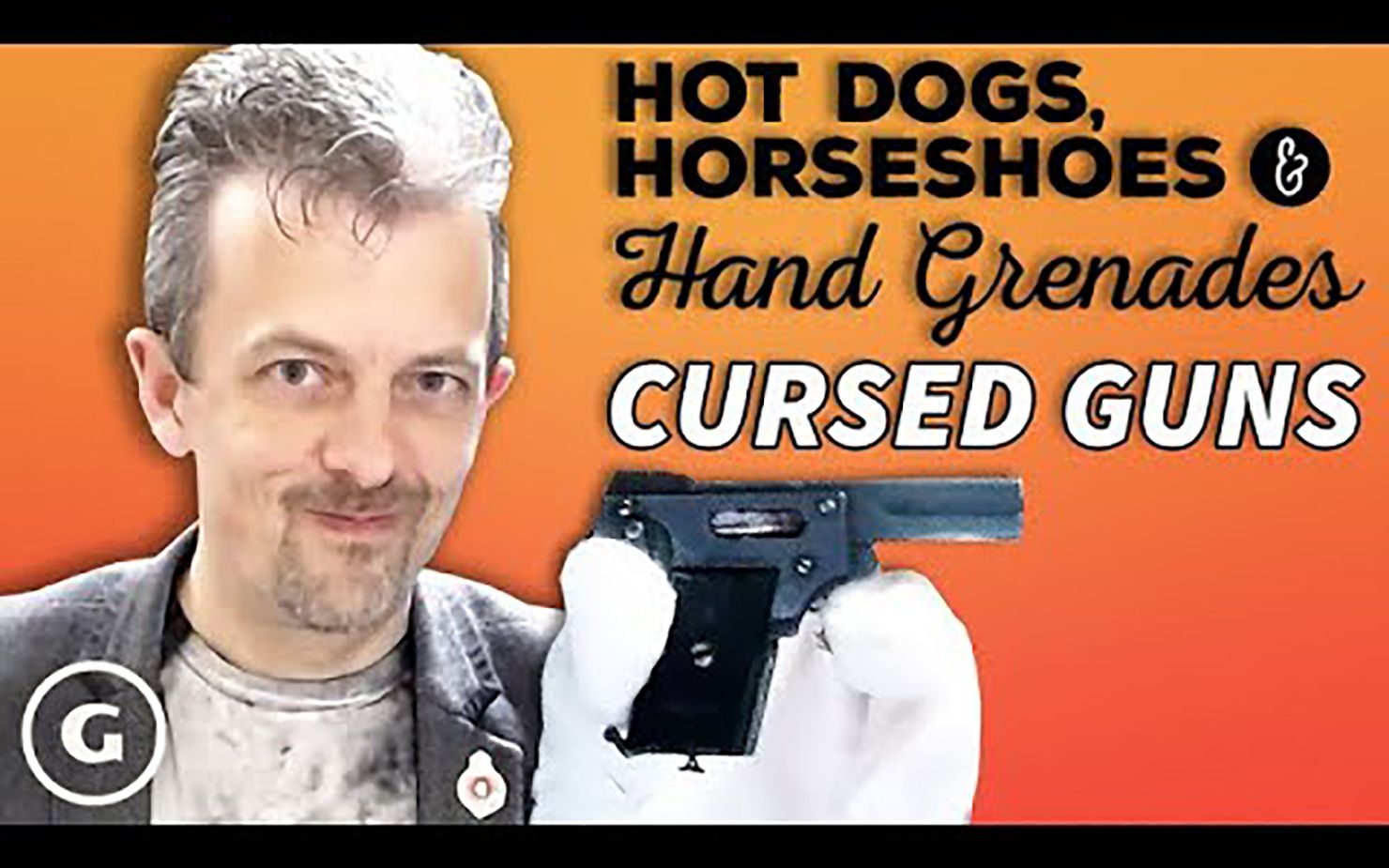 皇家军械博物馆小哥面露难色品鉴VR游戏中的枪械.