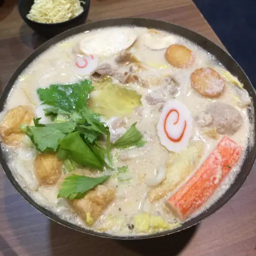 嘿凌霄 