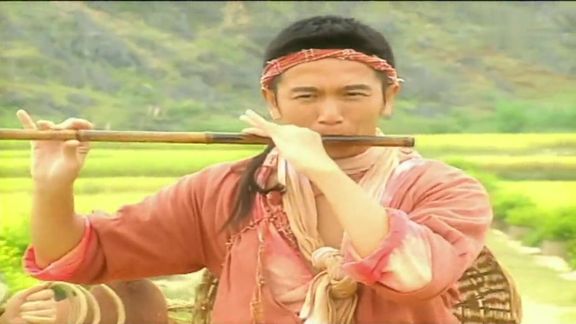 牛郎被义兄黄阿马养大成人,两人相依为命