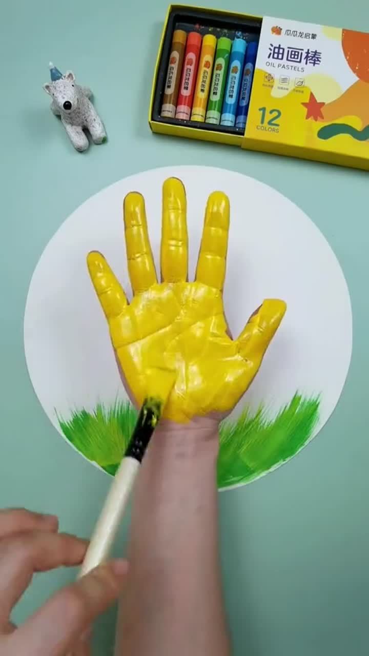 手掌印一印就能画的大公鸡,你学会了吗简单又好看