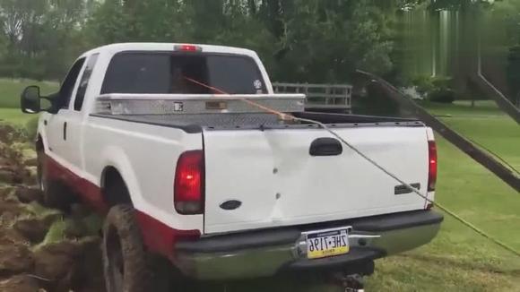 外国人脑洞大开皮卡车又出新功能