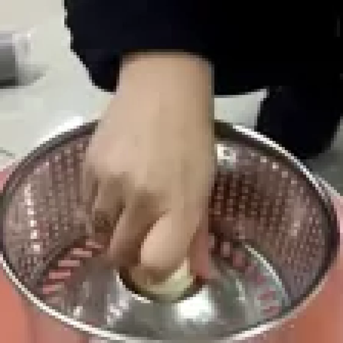 开心妈妈-旋转拖把桶拆卸视频3