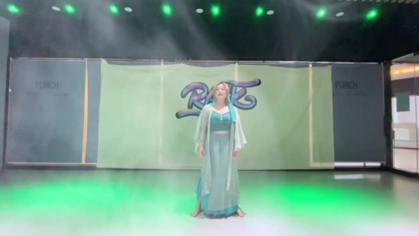 #国风 #古典舞 #古风舞蹈 将长久喜爱的中国传统文化