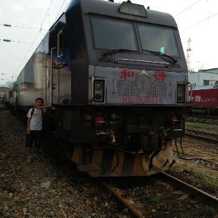 宁局百段火车迷-李哥 