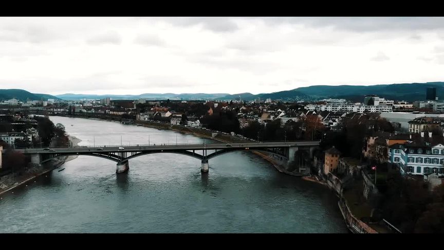 每年全球奢侈品届的奥斯卡——瑞士钟表展,原来开在这个小地方