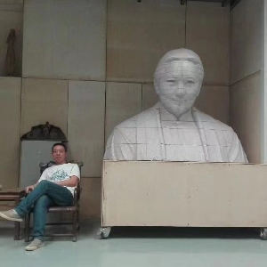 徐海灵雕塑 