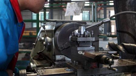 老外用车床自制金属圆珠笔,成品惊艳,大师级工艺!