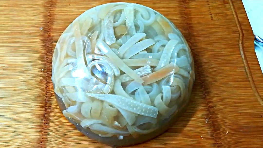 猪皮冻最正宗做法,简单3个步骤,劲道爽滑,好吃又放心 !