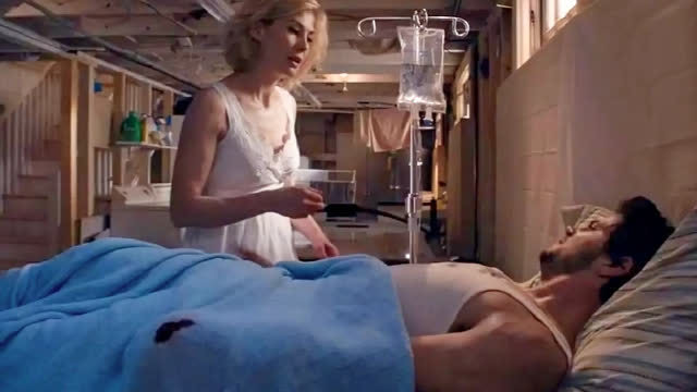 男子欺辱女护士,当他被绑上手术台,他才明白女人的可怕