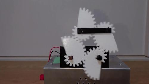神奇的齿轮传动,真有意思,我看半天都没眨眼