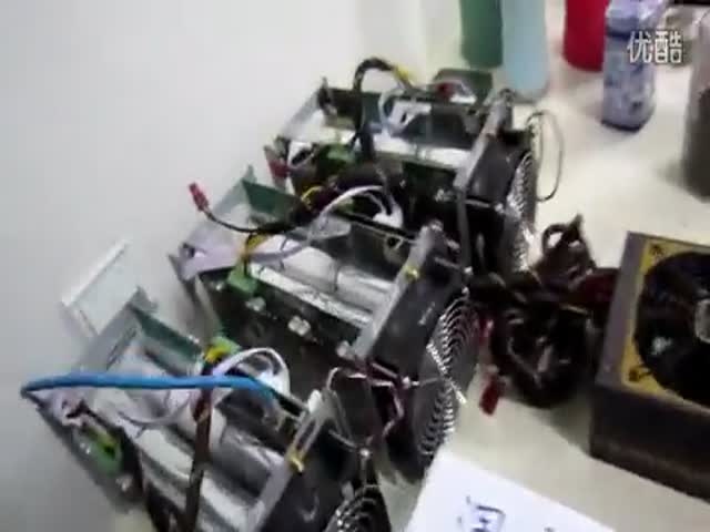 比特币蚂蚁挖矿机电源线的接法和准备工具