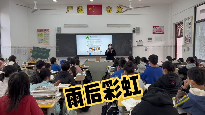 同学们经过自己的努力学习,取得了不错的成绩,奖品种类繁多