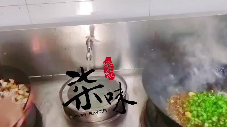 #用心做菜 湘遹辣不怕老湖南爆炒,一款酱料解决厨师问题