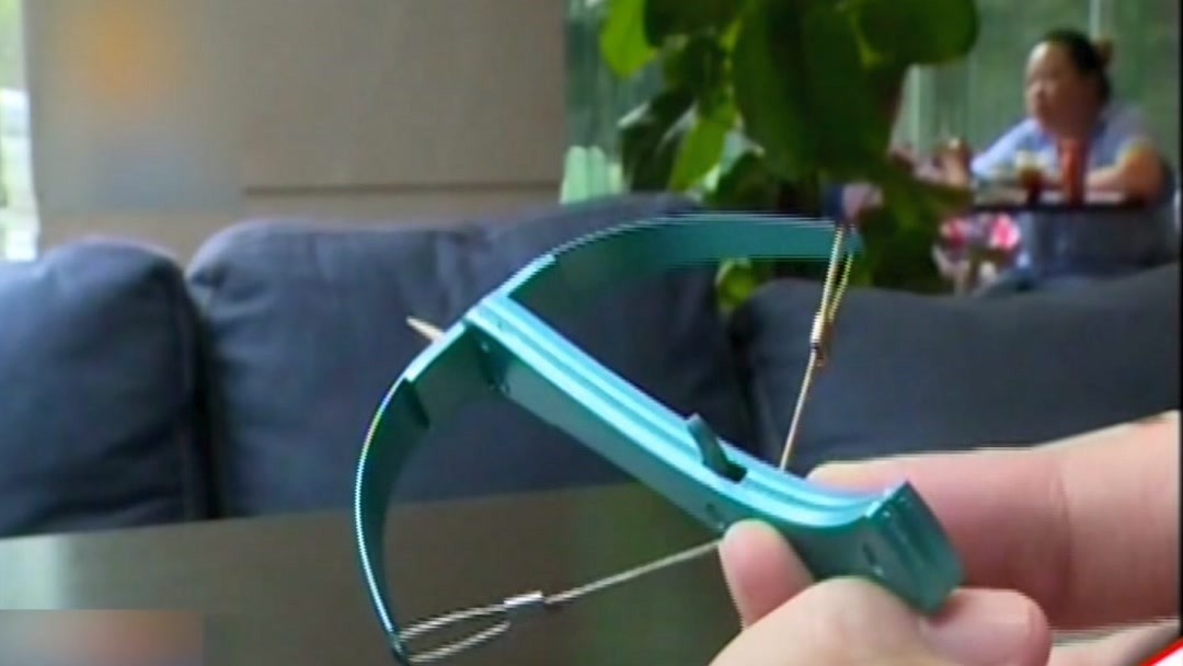 玩具牙签弩热卖,可以射穿纸版,是“玩具”还是“凶器”