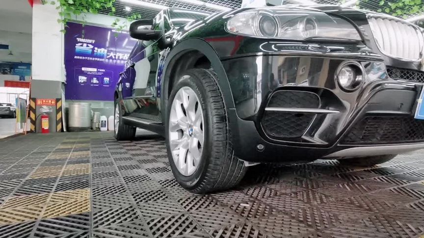 宝马X5车身漆面修复/轮毂修复 还你新车闪闪亮