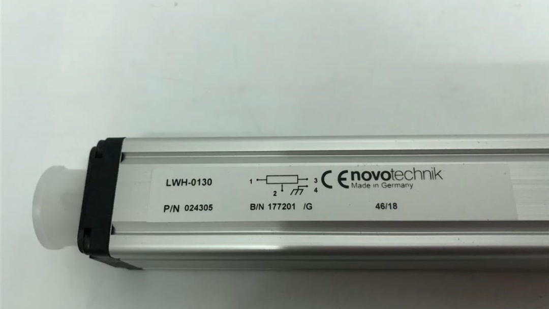 LWH-0130 TLH-0150位移传感器