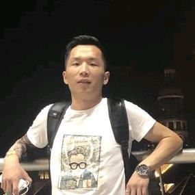 热心市民刘先生9Y8V 