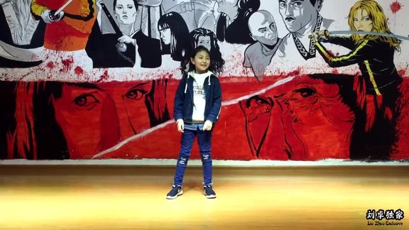 可爱!漂亮小学宝宝超好看的hiphop舞蹈《脱下你的衬衫》