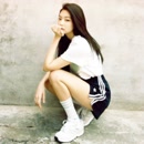 蓉儿正梳妆妹妹 