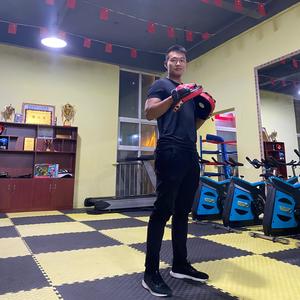 格斗—刘 