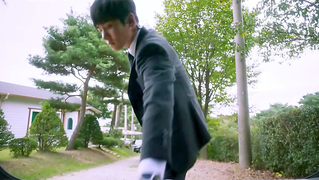 财阀夫人和保镖的爱恨情仇