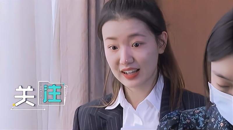 孟羽童碰上“刁蛮客户”?任凭她苦口婆心,全程不扫她一眼!