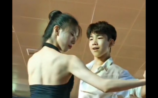 #王崇墨李茉晗 没有新鲜的就看看库存吧!