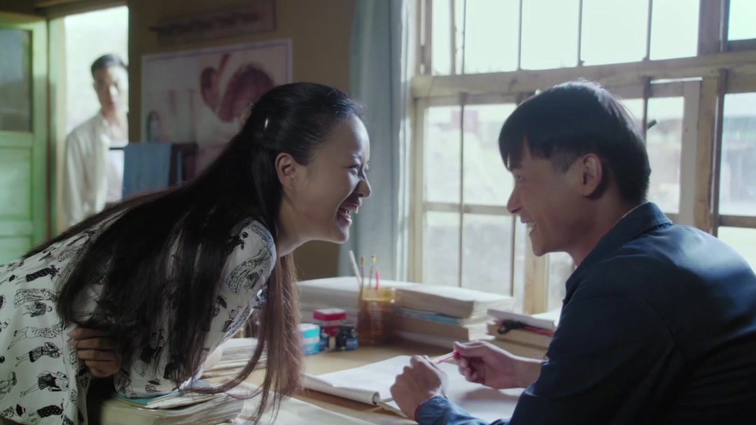 《兰桐花开》王大翠到砖厂找李秉恒 都被陈新豫看见了