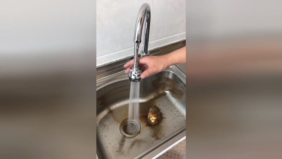 ...龙头增压省水,三档调节大小排水量,360度旋转,辅助过滤,可拆开清洗,...