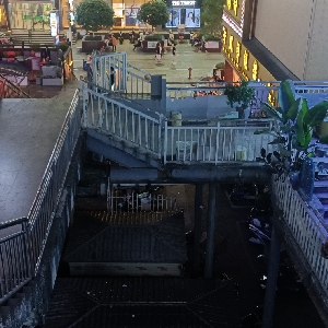 炎焱月色 