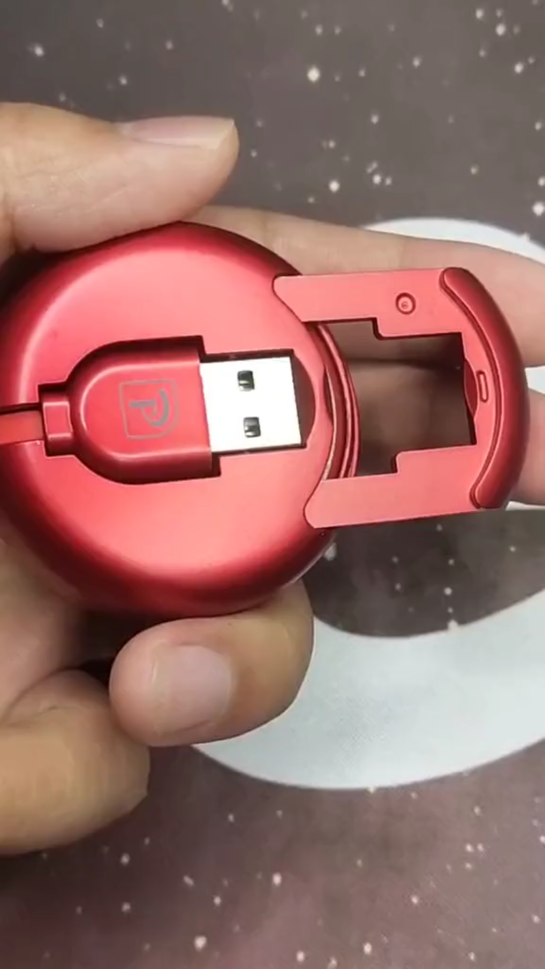 三合一伸缩数据线还带隐藏支架科技猎手