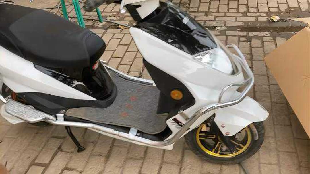 报废电动车是怎么一步步翻新的你知道?师傅带你看看全部过程!