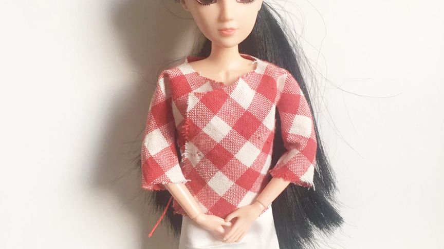 纯手工给芭比做一件七分袖短款改良旗袍汉服,像画里的姑娘