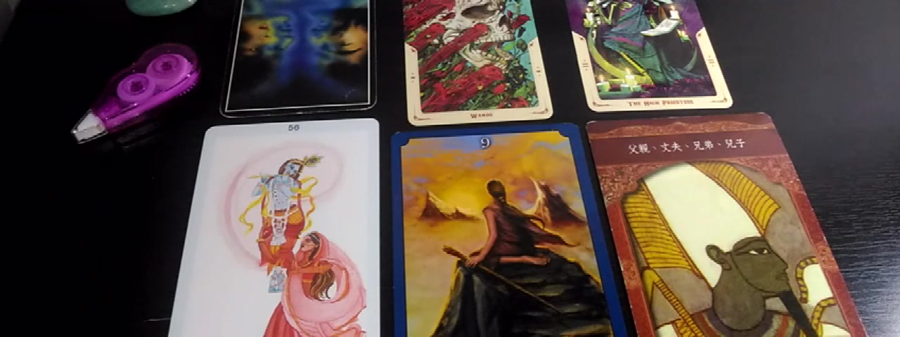 塔罗占卜:你和他爱情感情的未来是? 他的真实想法!