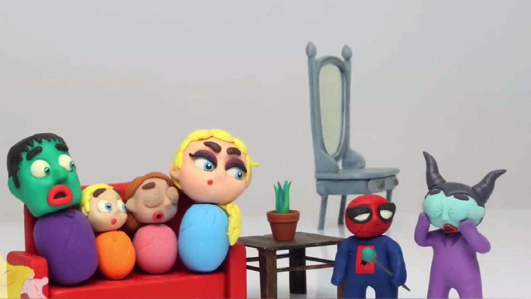 艾莎公主趣味动画:小蜘蛛侠闯祸啦!他把艾莎和绿巨人变成了宝宝