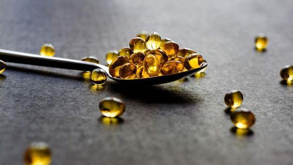 维生素E除了吃还有其他用处,教你怎么正确使用,简单效果好