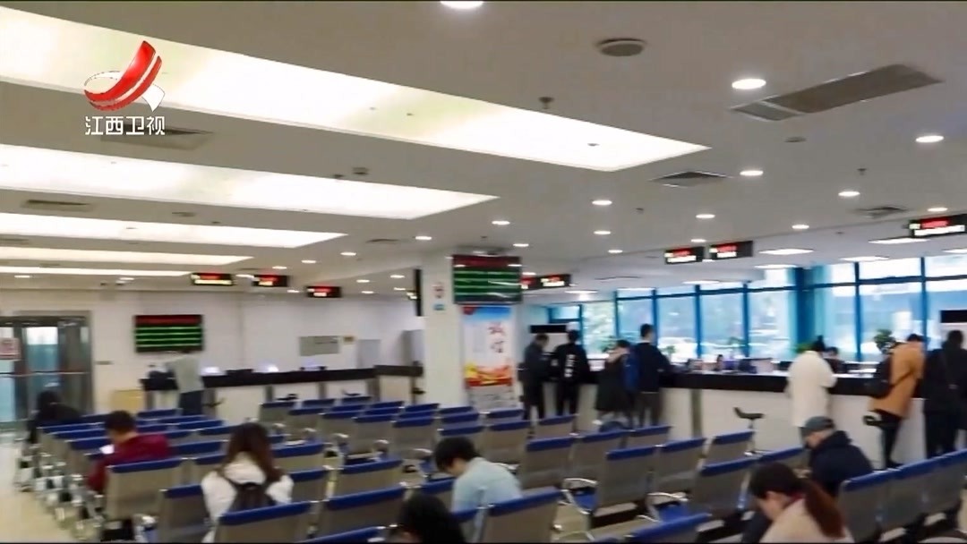 女子意外接到税务局电话,成功解决问题,却不料之后麻烦接连不断