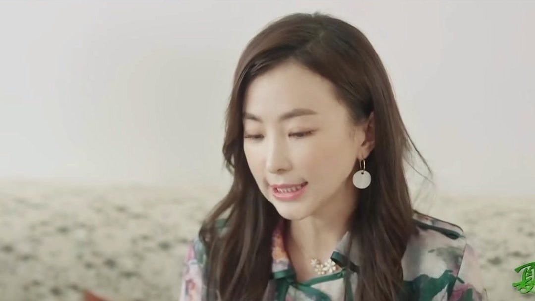 程七七和同学打架,母亲到学校查看,立即指责程七七