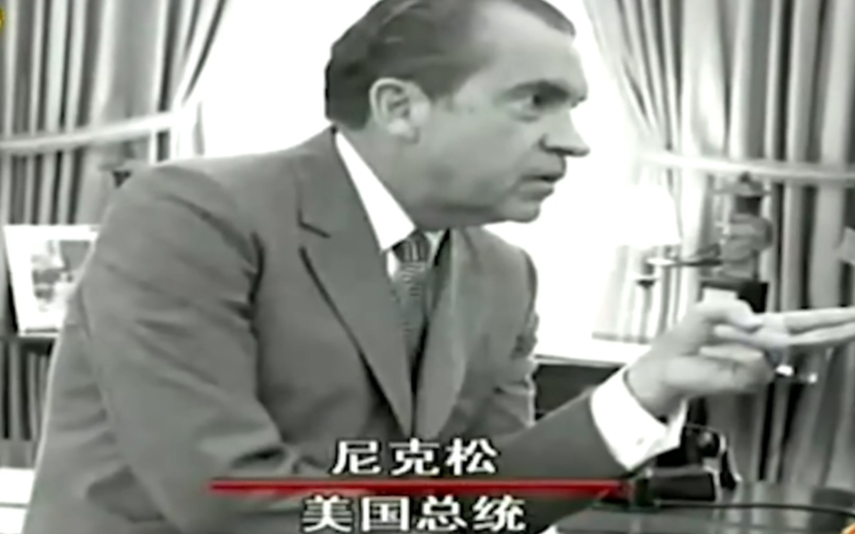 为营救越南战争中被越军俘虏的美军战俘,美国总统尼克松派遣特种...