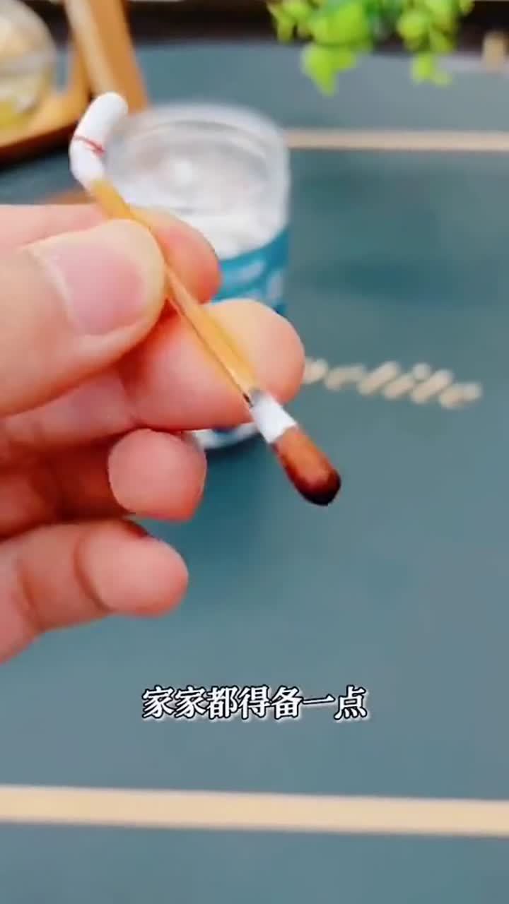 这种自带碘伏的棉签,家家都要备一点,方便还卫生!碘伏棉签实用好物