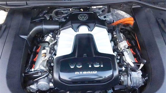 都是油电混动,插电混动和不插电混动有什么区别?谁更好?