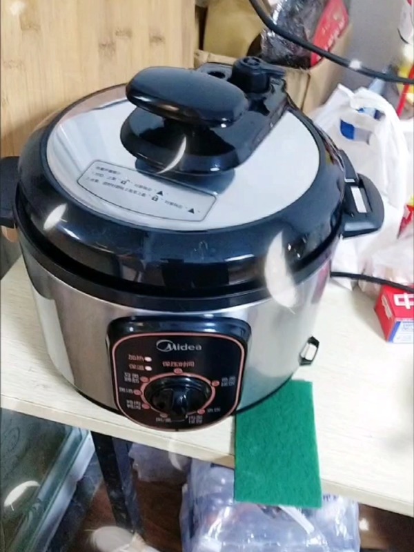 美的电压力锅精钢机身家用高压锅