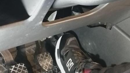 离合器 刹车 油门踏板的用法