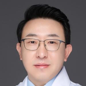 皮肤科医生金城 