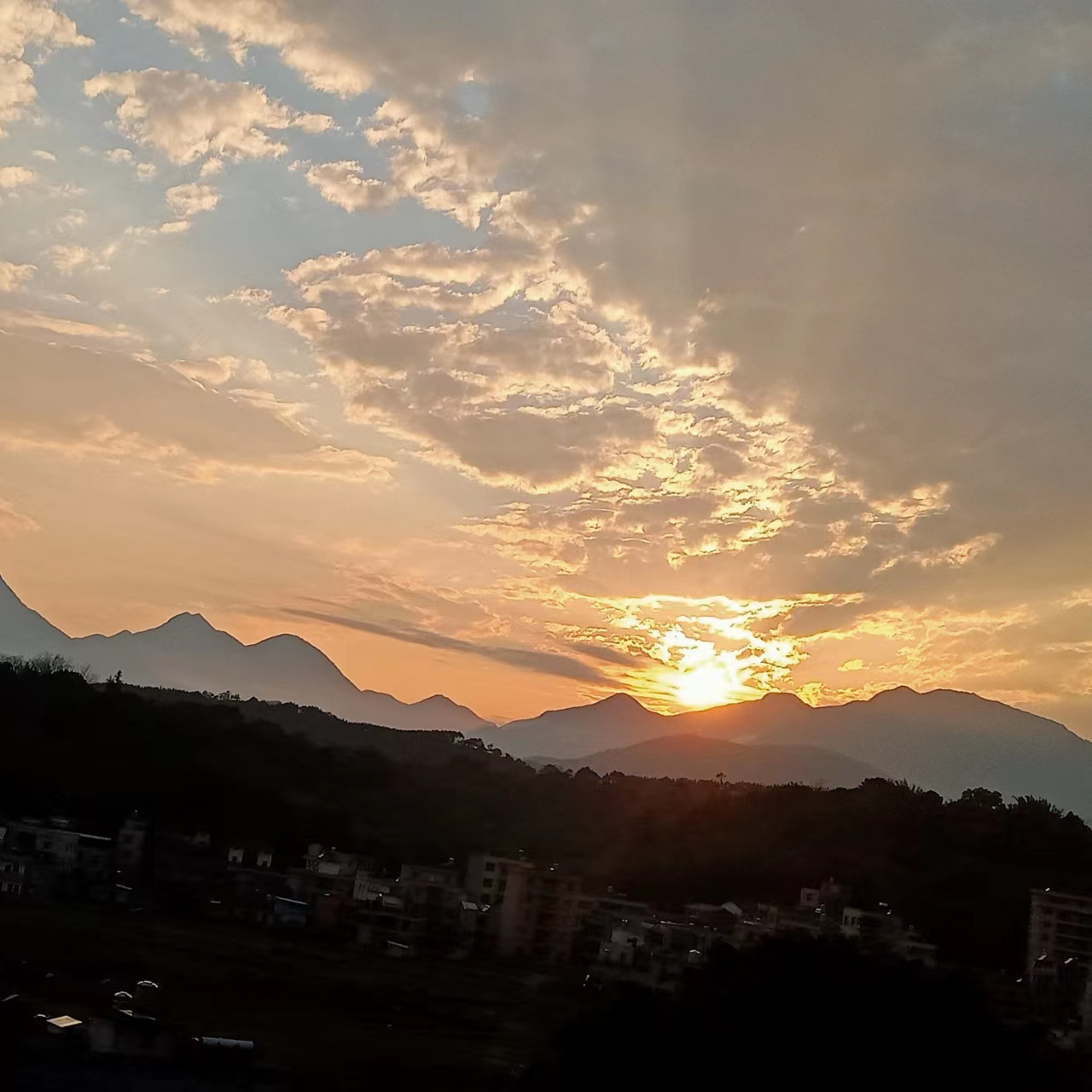 心中所念此事 