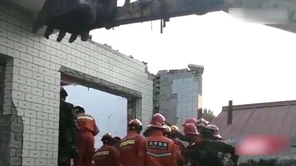 液化气泄漏引发爆炸,3人被埋,其中2人不幸遇难