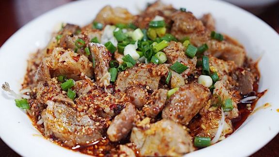 专注肥肠20年的苍蝇管子 见证一代老餐饮人的生活