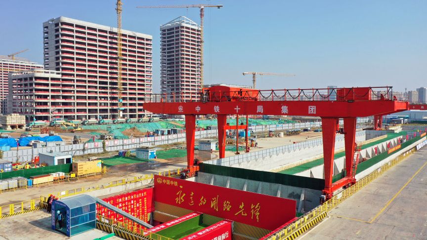 把高质量发展作为全面建设社会主义现代化国家的首要任务——各地...