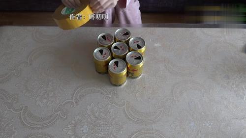 易拉罐不要扔,7个固定在一起可以做花架